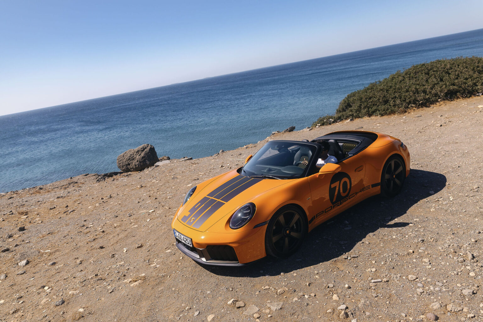 Μύθοι και θρύλοι: Porsche 911 στην Κρήτη - NewsAuto CY